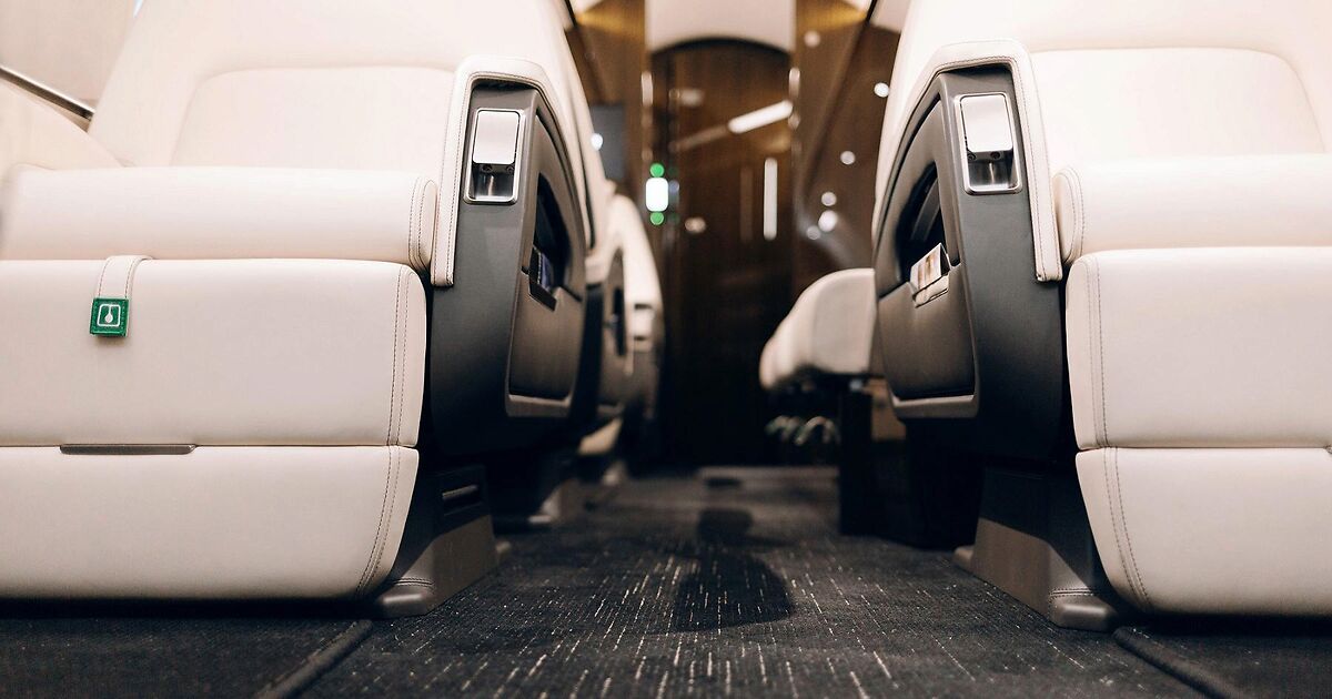 How Clean is the Air Onboard a Private Jet? - Blog - The Aviation Factory